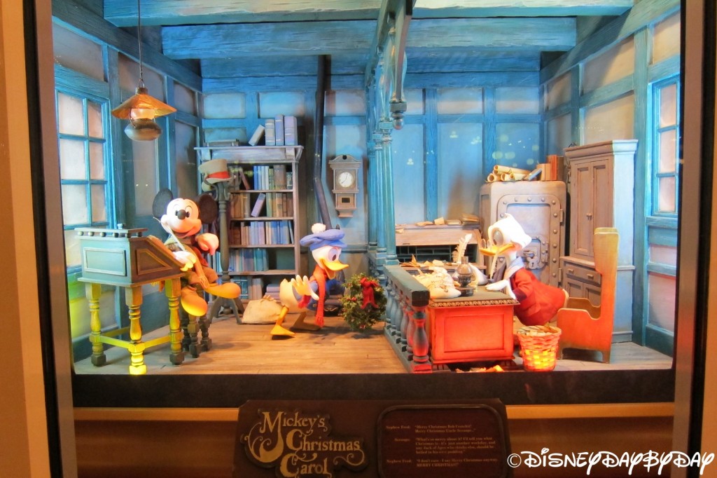 A Walk Through Mickey's Christmas Carol - DisneyDayByDay