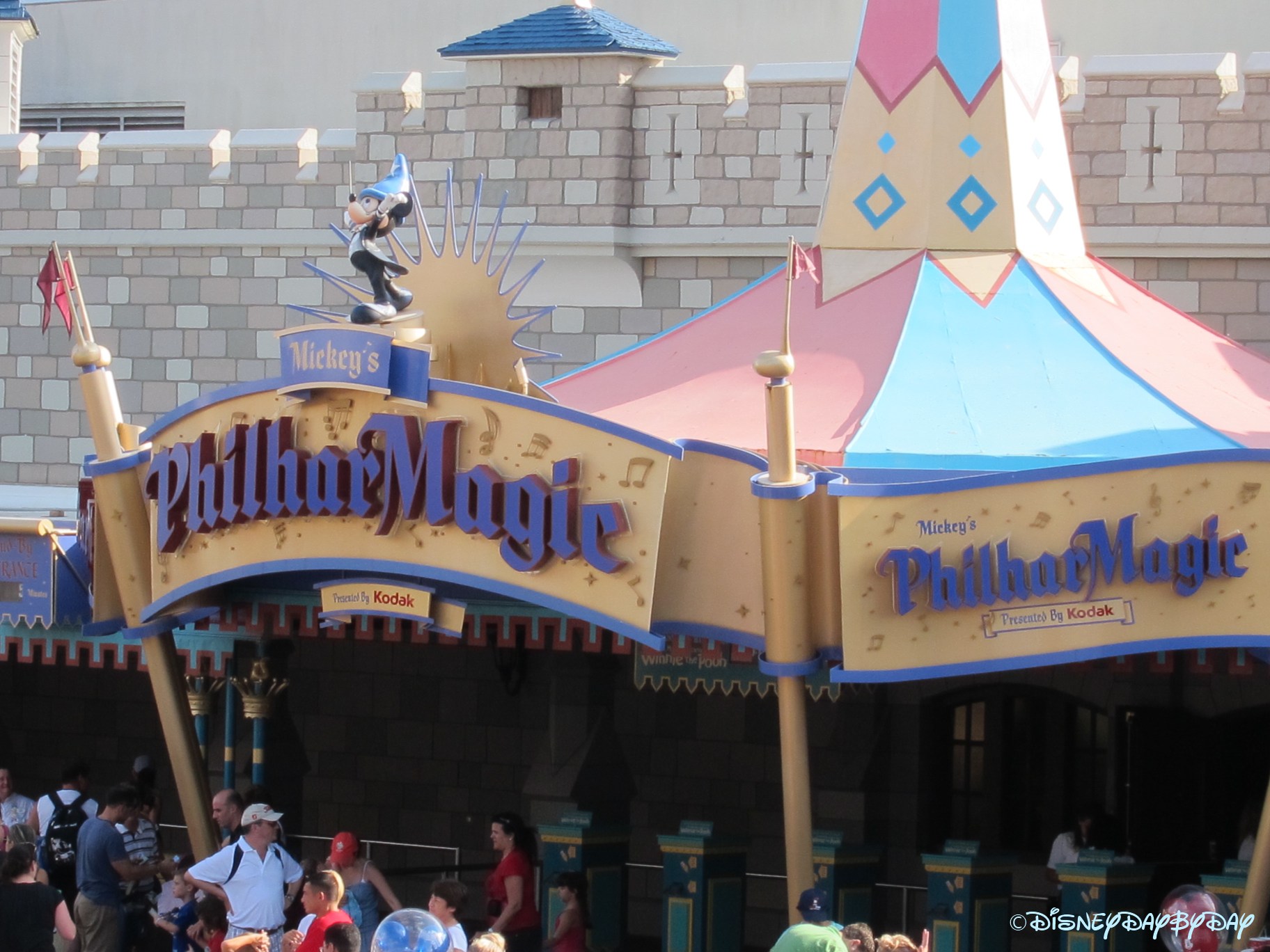Rate a Ride: Mickey’s PhilharMagic | DisneyDayByDay