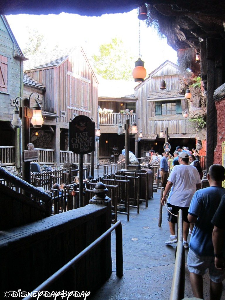 Magic Kingdom: Splash Mountain | DisneyDayByDay