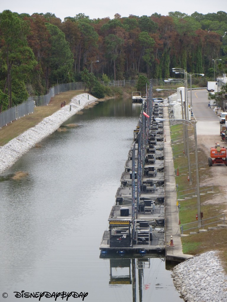 Tiggerific Tuesday Trivia: Electrical Water Pageant | DisneyDayByDay