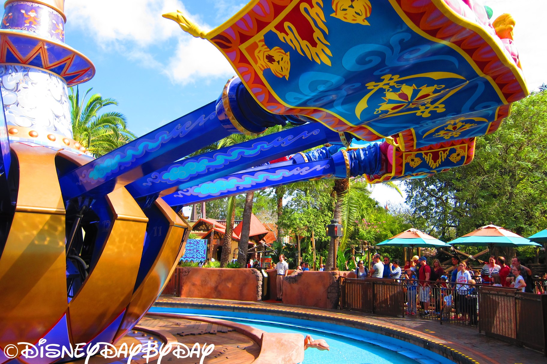 Magic Kingdom: The Magic Carpets of Aladdin | DisneyDayByDay
