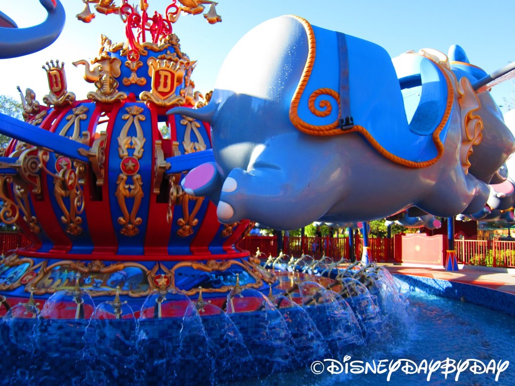 Magic Kingdom: Dumbo the Flying Elephant | DisneyDayByDay
