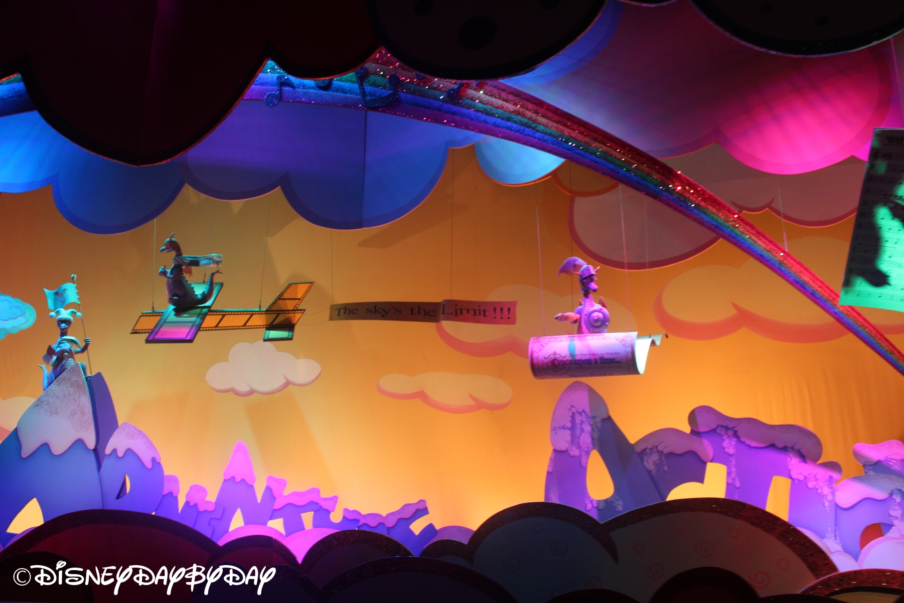 Epcot: Journey Into Imagination With Figment | DisneyDayByDay