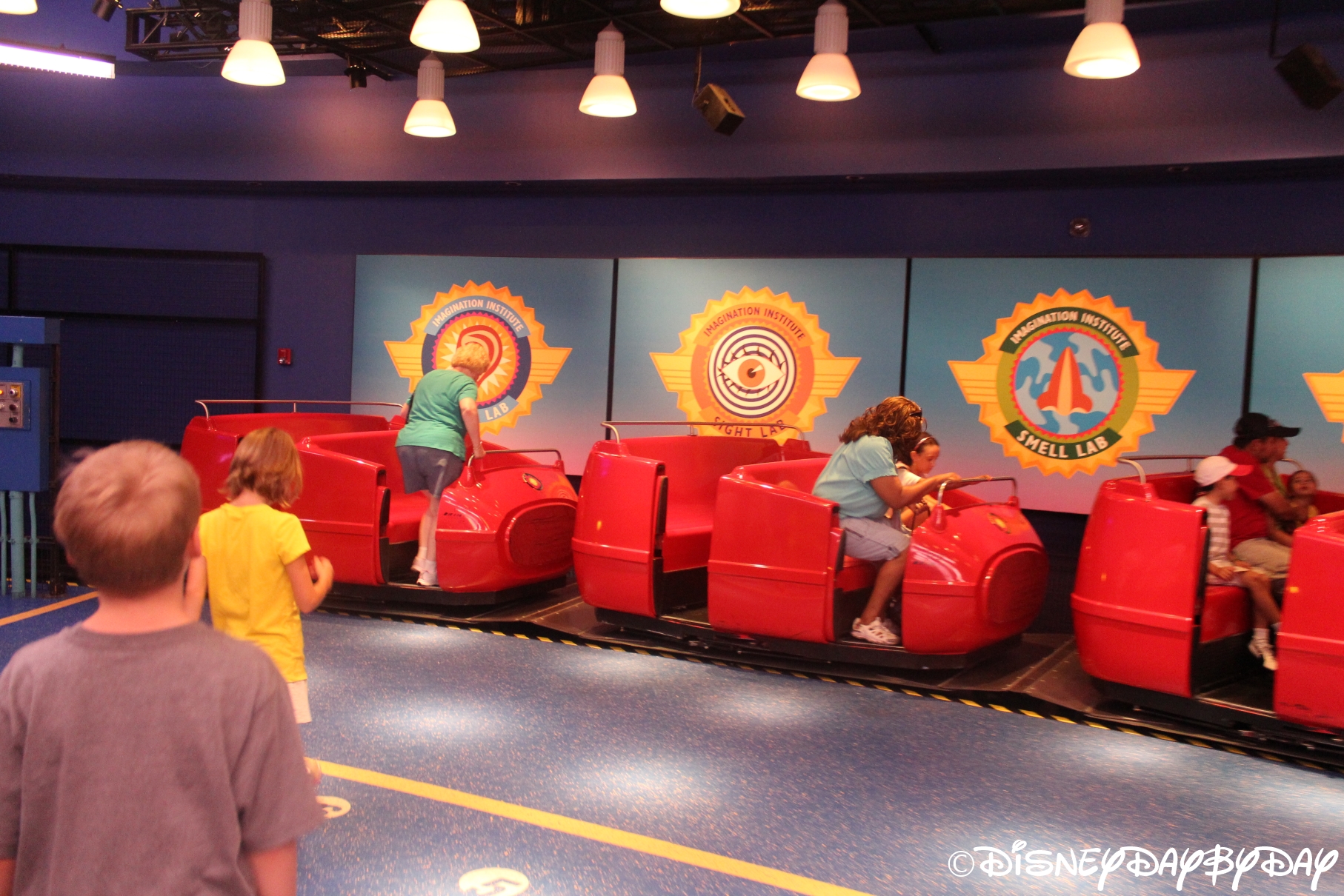 Epcot: Journey Into Imagination With Figment | DisneyDayByDay