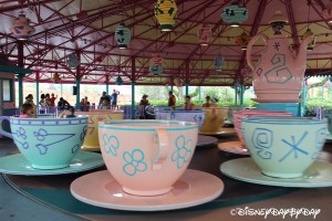 Magic Kingdom: Mad Tea Party | DisneyDayByDay