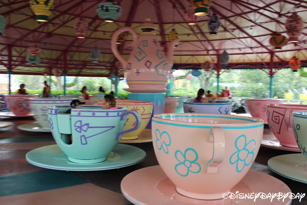 Magic Kingdom: Mad Tea Party | DisneyDayByDay