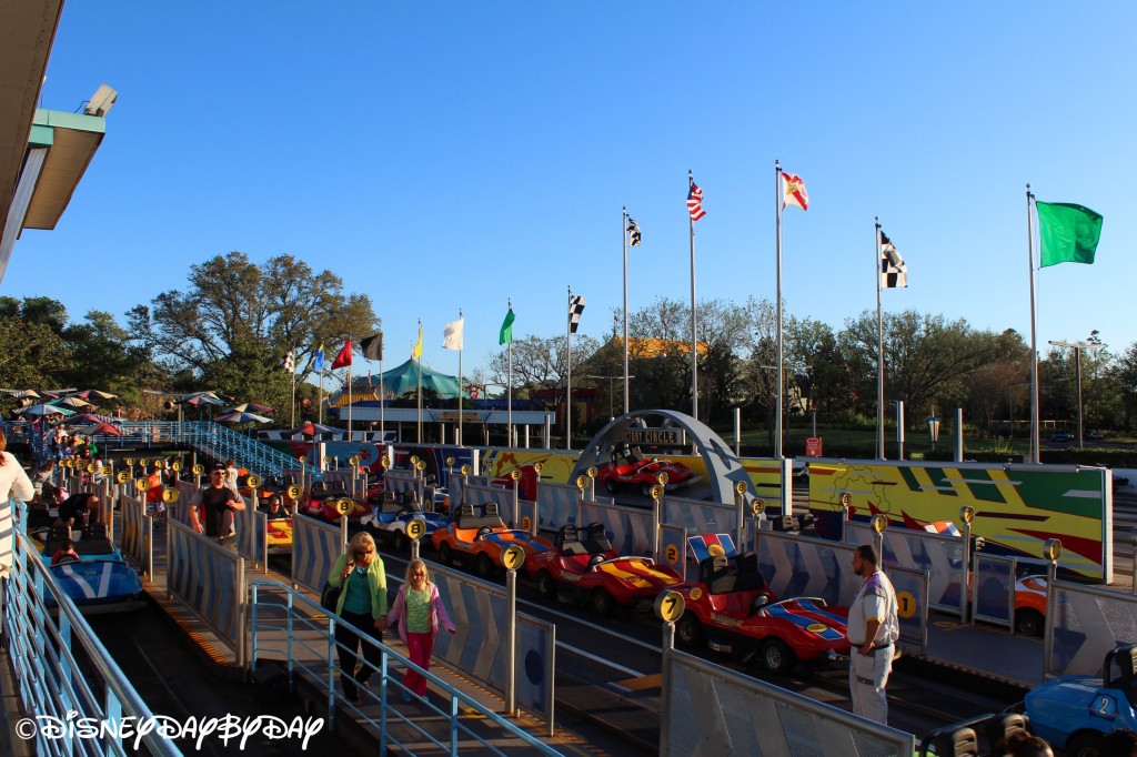 Magic Kingdom: Tomorrowland Speedway | DisneyDayByDay