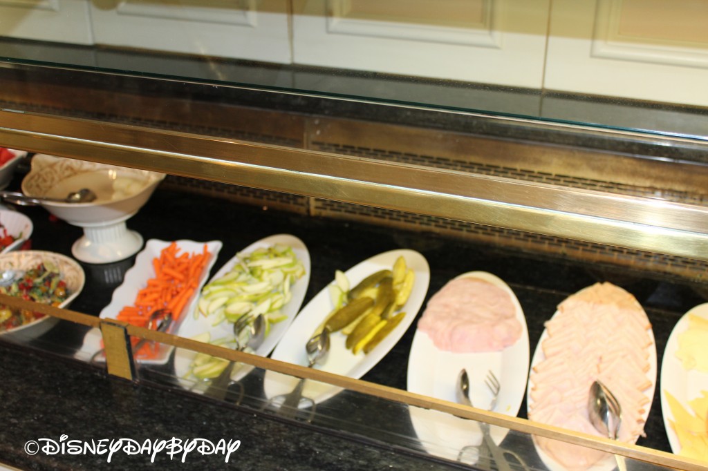 Disney World Food: Crystal Palace | DisneyDayByDay