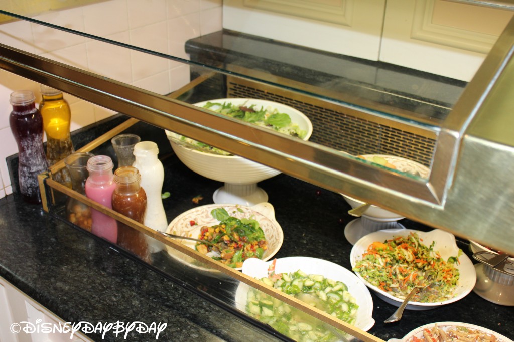 Disney World Food: Crystal Palace | DisneyDayByDay