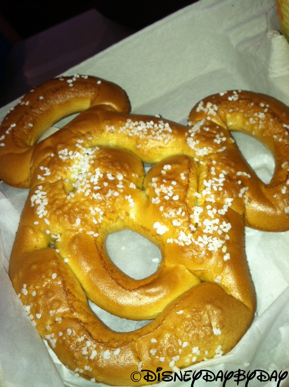 Favorite Food Friday: Mickey Pretzel | DisneyDayByDay