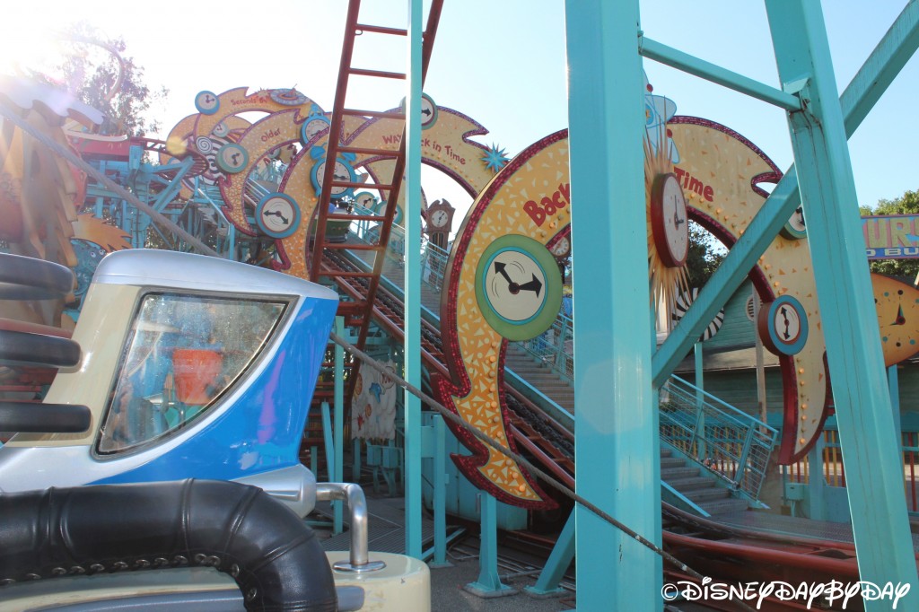 Animal Kingdom: Primeval Whirl | DisneyDayByDay