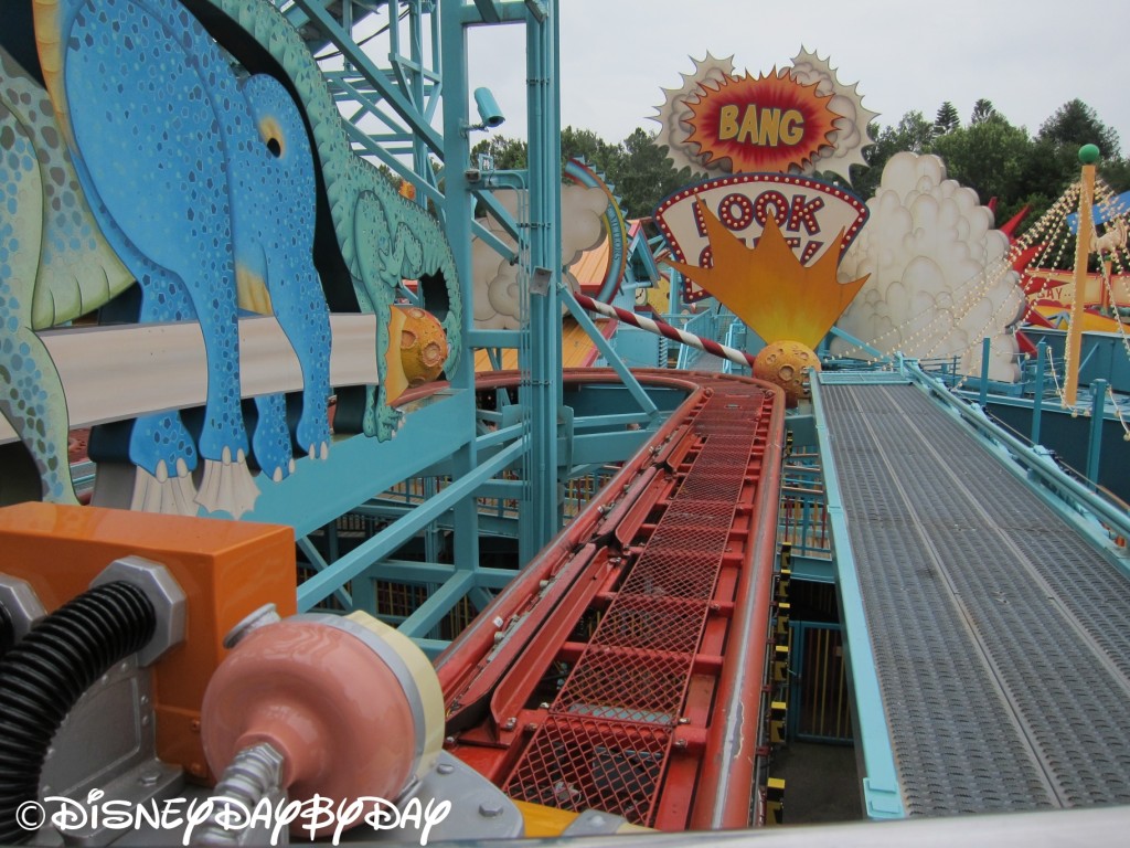Animal Kingdom: Primeval Whirl | DisneyDayByDay