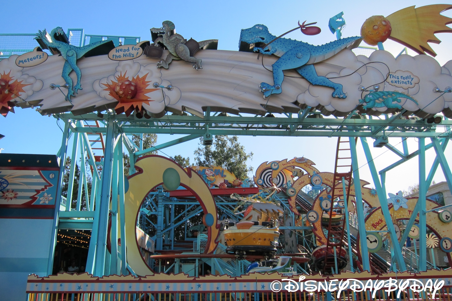 Animal Kingdom: Primeval Whirl | DisneyDayByDay