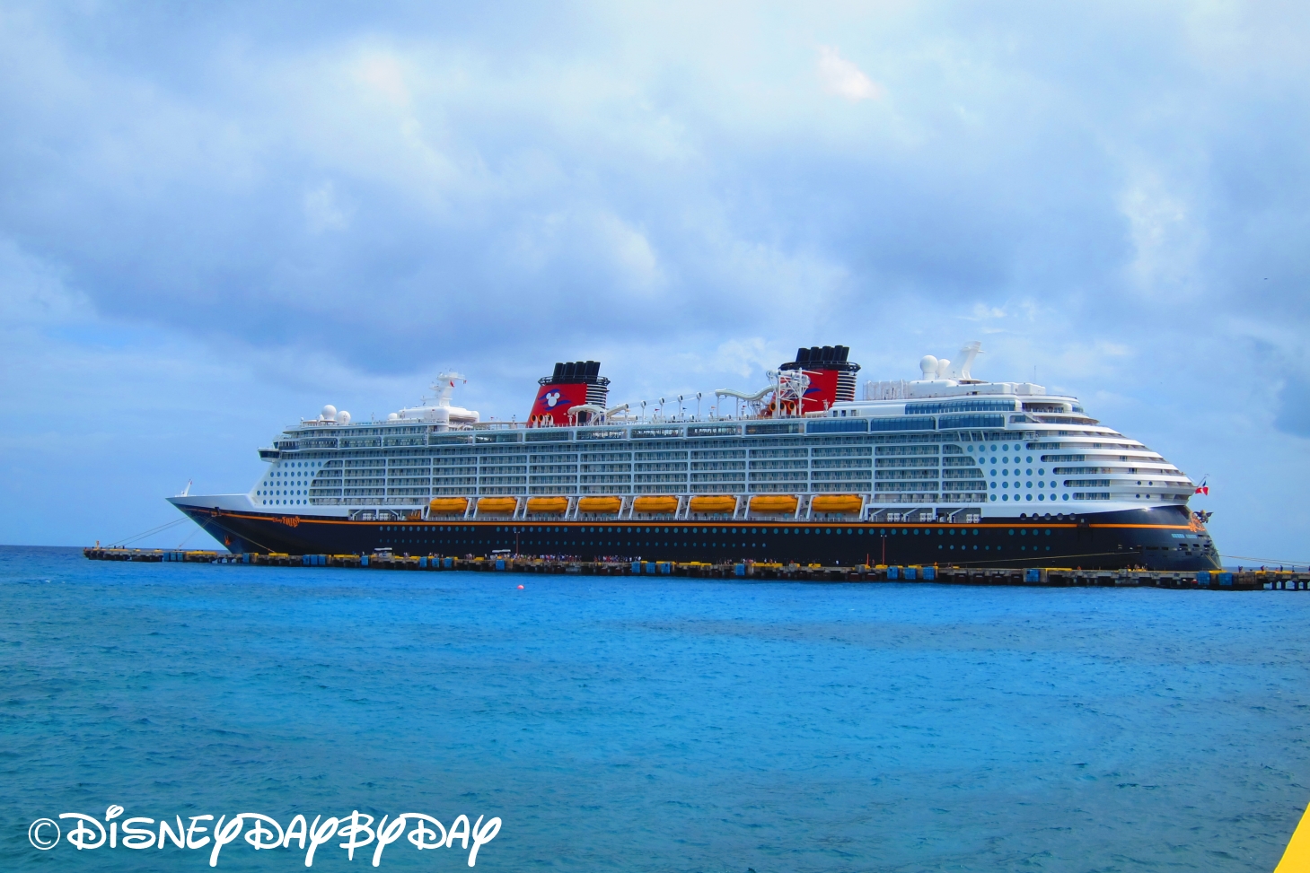 Disney Fantasy – The Ship | DisneyDayByDay