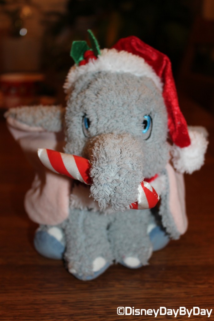 Win a Disney Park Exclusive Dumbo and Mickey Waffle Magnet - Happy ...