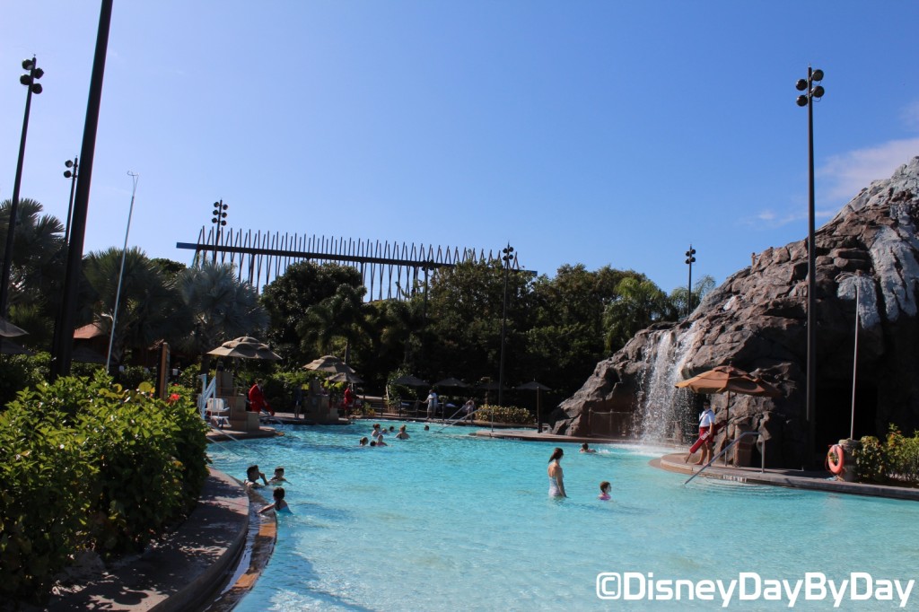Disney World Lodging: Disney’s Polynesian Resort | DisneyDayByDay
