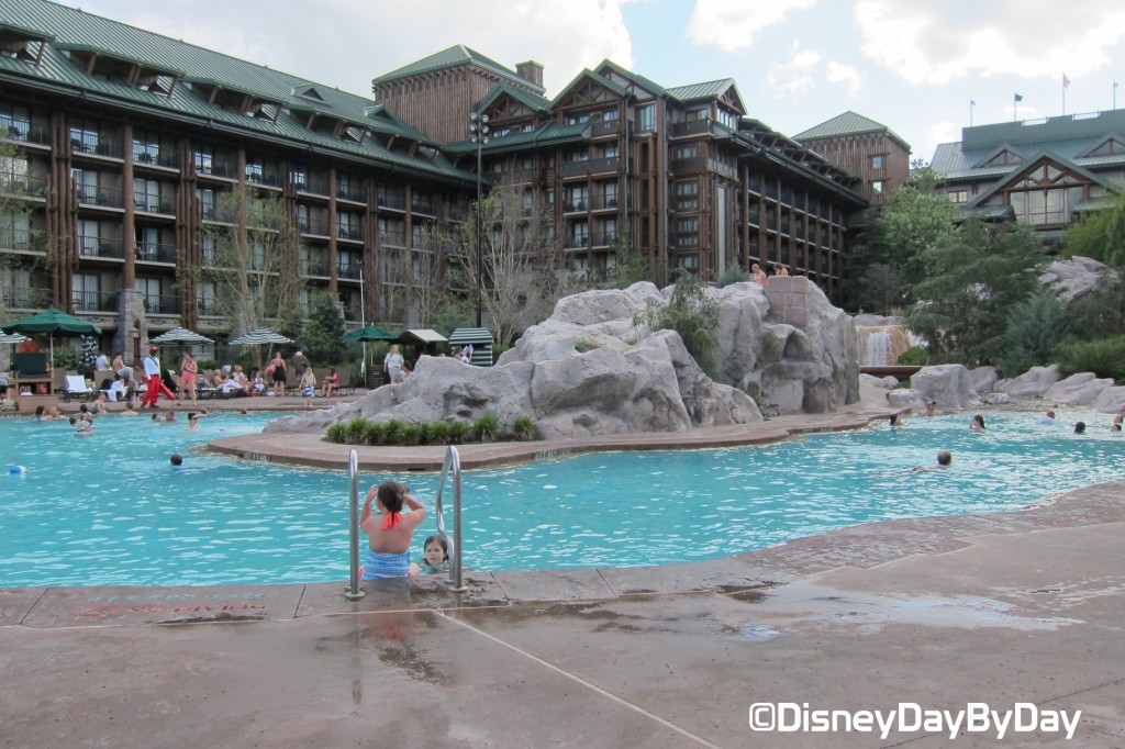 Disney World Lodging: Wilderness Lodge | DisneyDayByDay