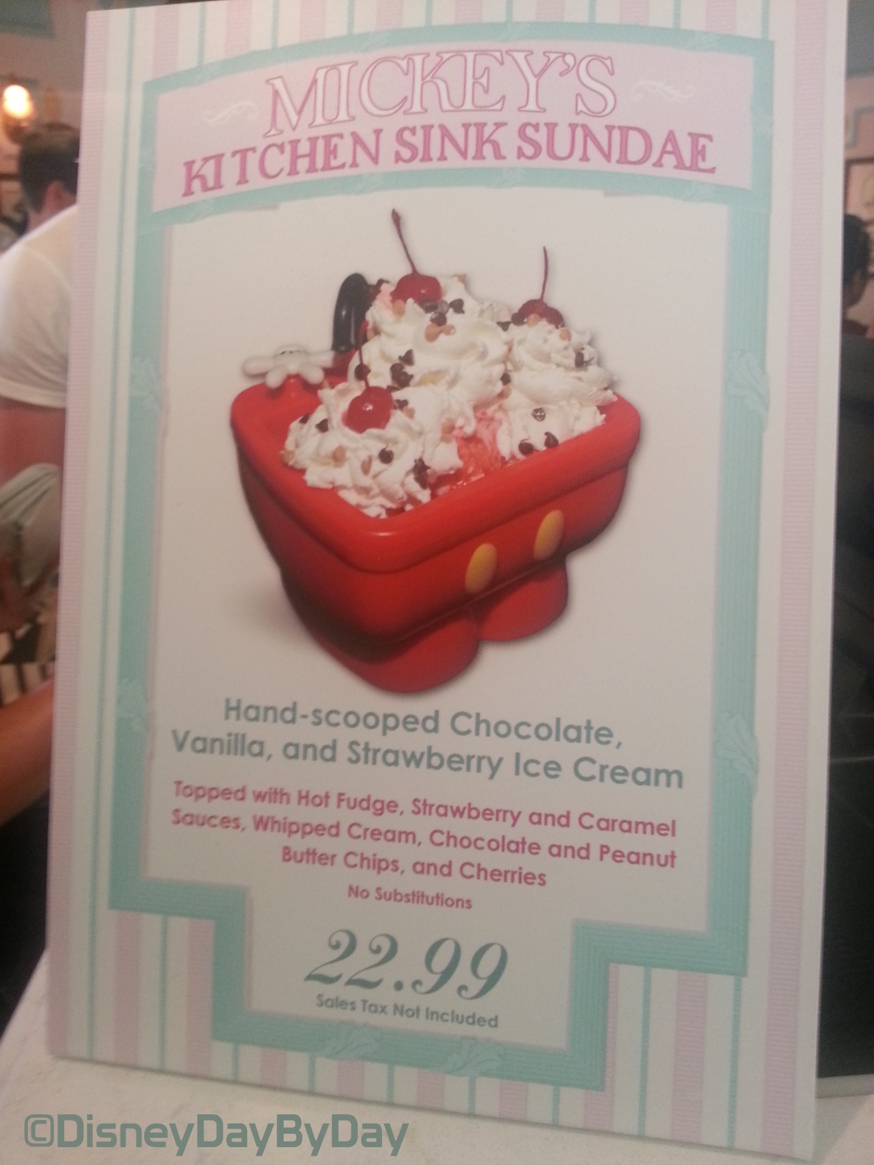 Favorite Food Friday: Mickey’s Kitchen Sink | DisneyDayByDay