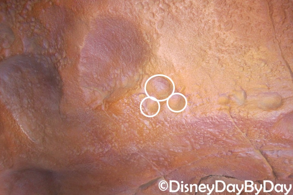 Hidden Mickey – Journey of the Little Mermaid | DisneyDayByDay